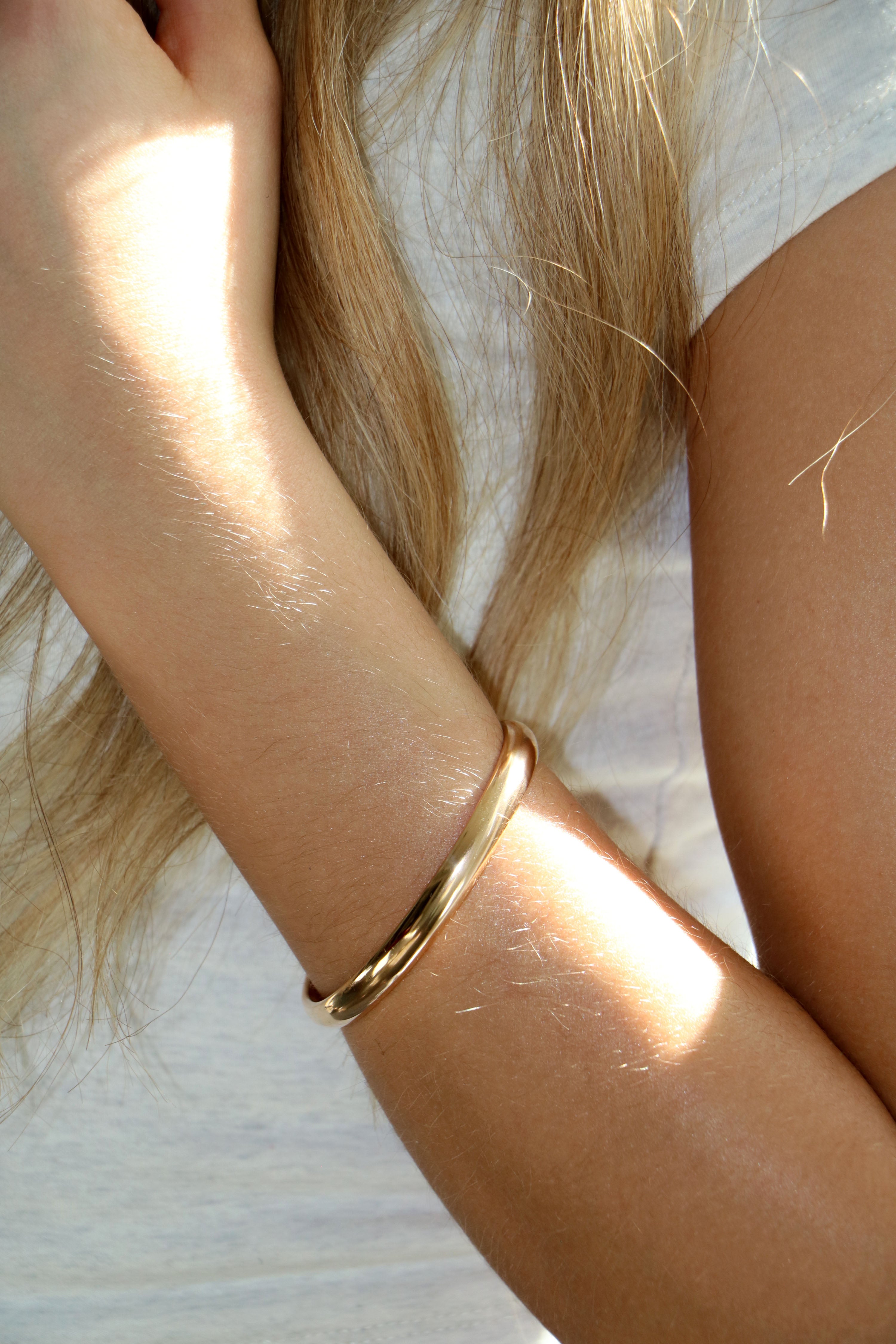 modern bold cuff gold